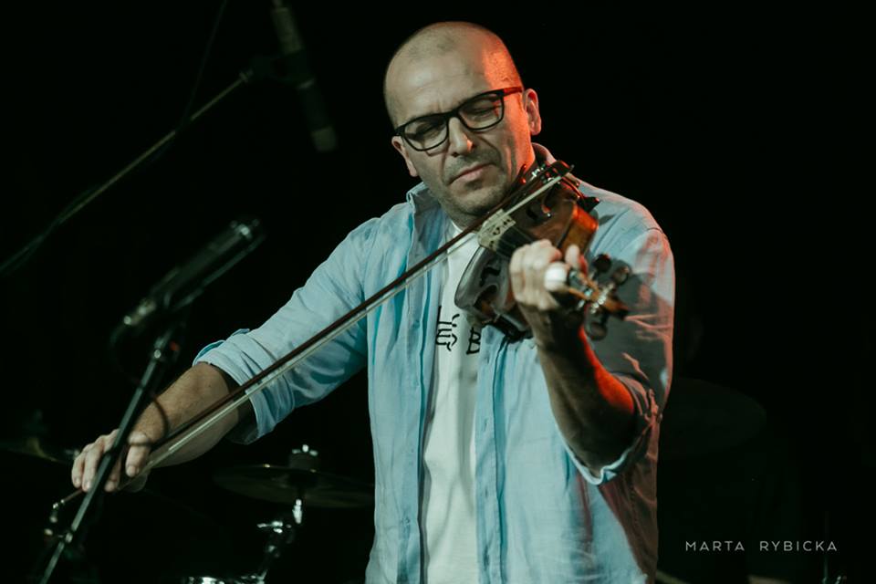 Haas Robert - SWIGUJĄCE 3-MIASTO – JAZZ W TRÓJMIEŚCIE – KOMPENDIUM WIEDZY